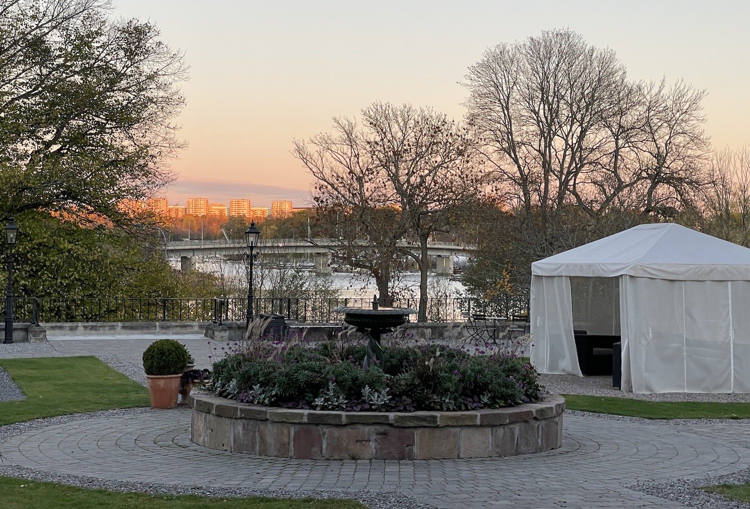 Ulfsunda slott – matigt besök på "Stockholms närmaste slott" - MatMalin.se