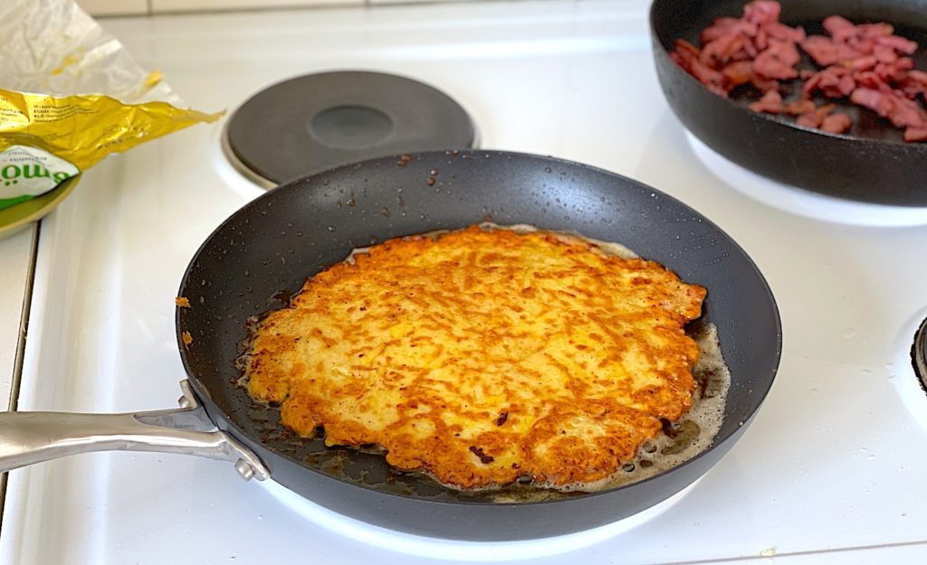 Raggmunkar med fläsk och lingonsylt – svensk husmanskost - MatMalin.se